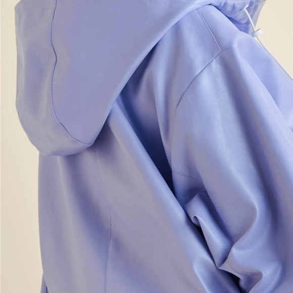 VENUS | Jackets & Coats | Nwts Venus Gorgeous Lavender Cropped Bomber ...